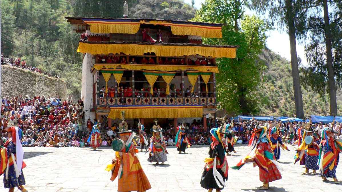 Spring in Bhutan: Explore Nature's Serenity